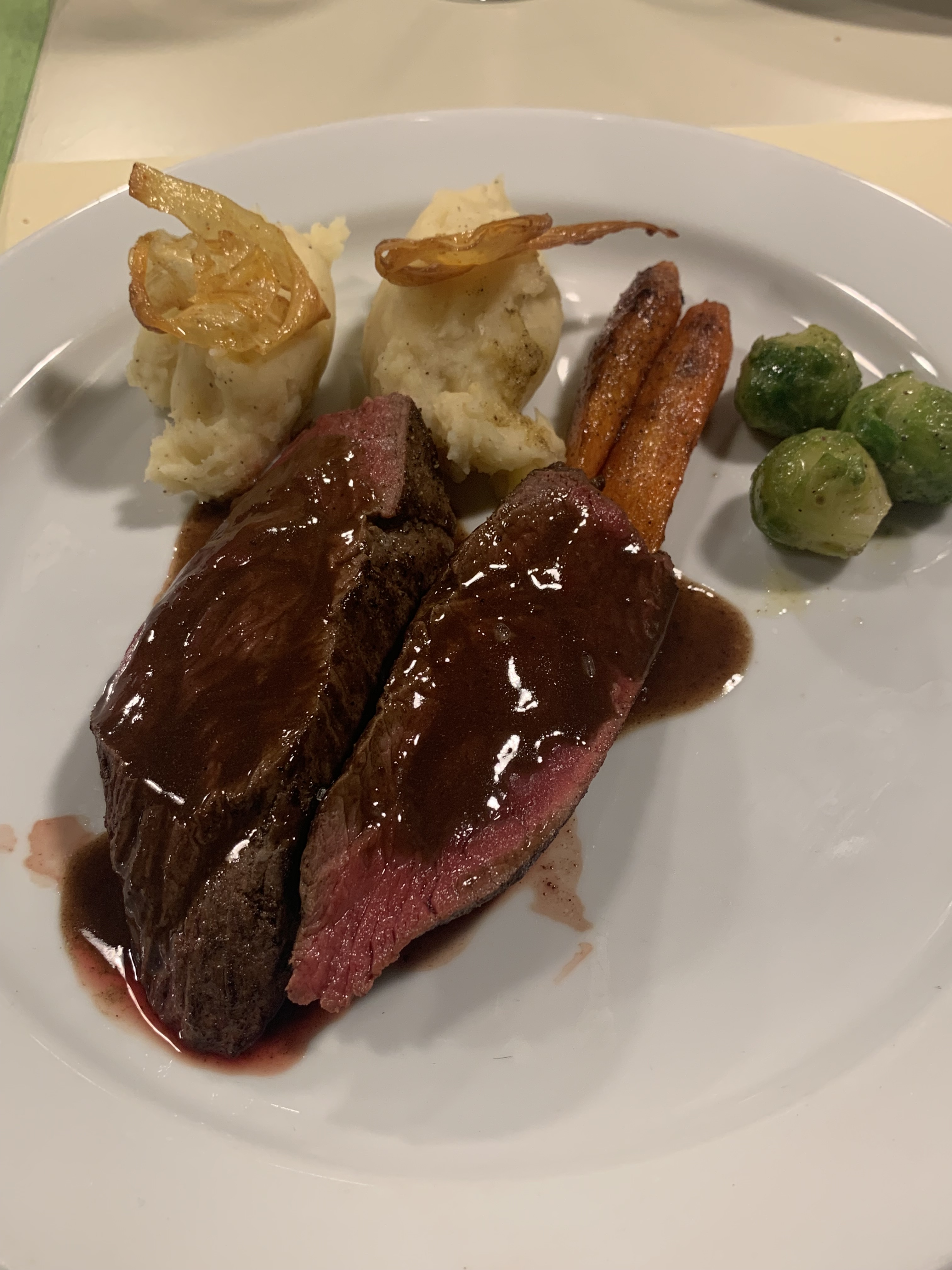 Hertenkalf / Pastinaak / Bordelaise | Kookclub De Kemphanen